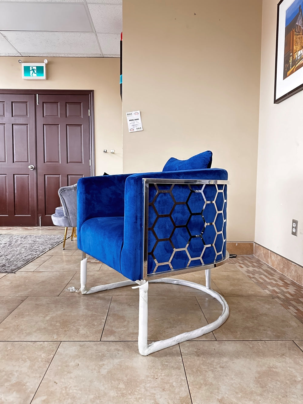 Accent Chairs – Elite Import